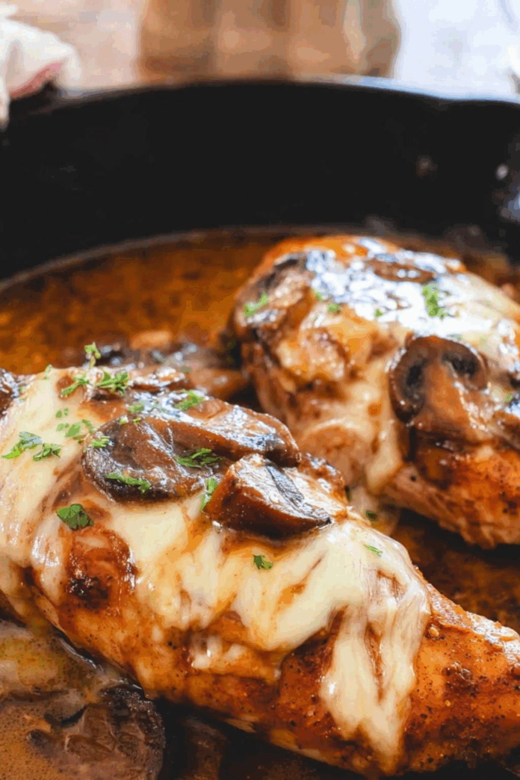 Texas Roadhouse Smothered Chicken Recipe – Easy & Flavorful - The ...