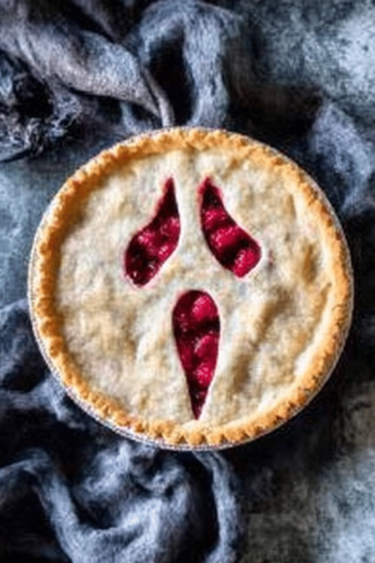 Spooky Halloween Scream Raspberry Pie – Easy Recipe - The Sisters Cooking