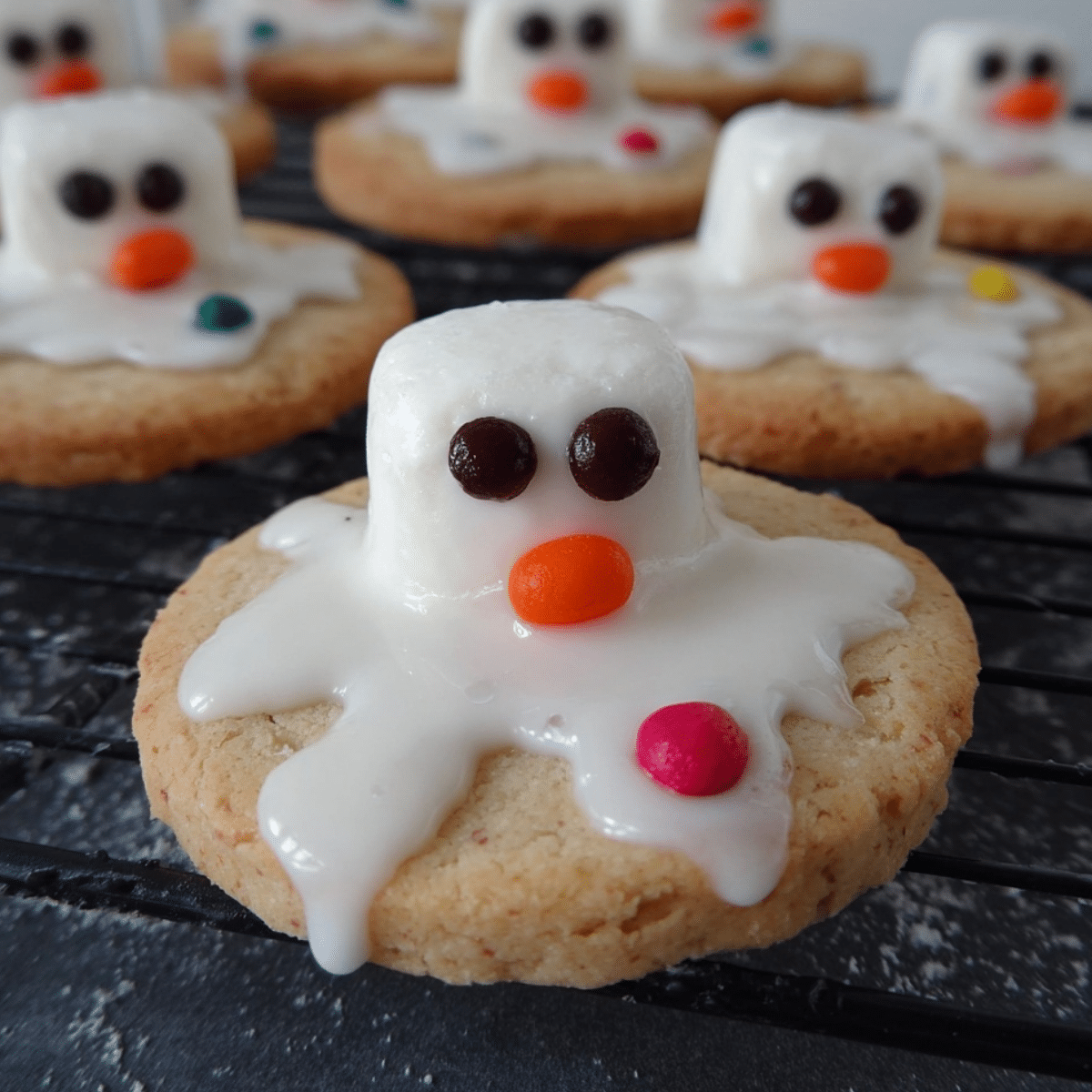 Melted Snowman Biscuits - Best Christmas Cookie Recipe - The Sisters ...