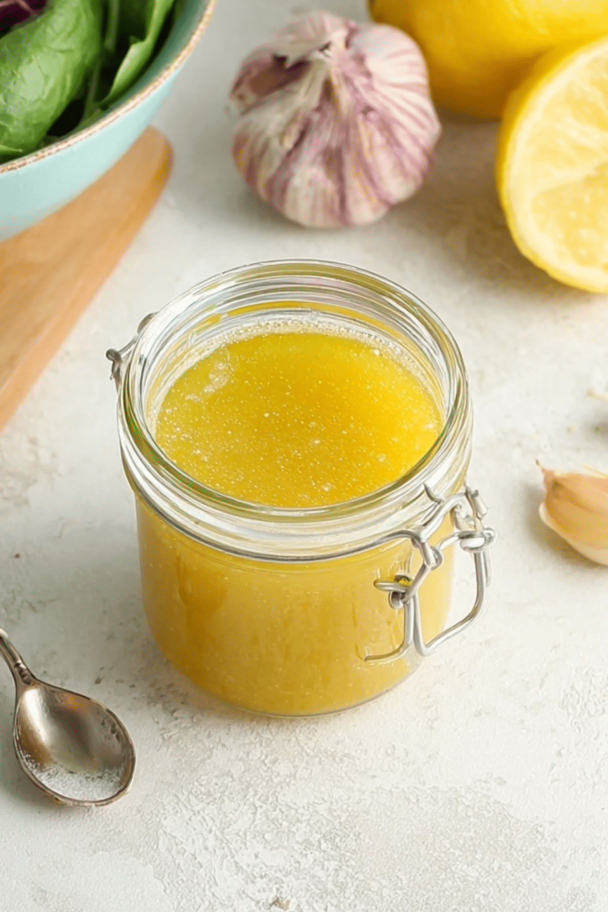 Lemon Garlic Vinaigrette Dressing – Easy & Flavor-Packed - The Sisters ...